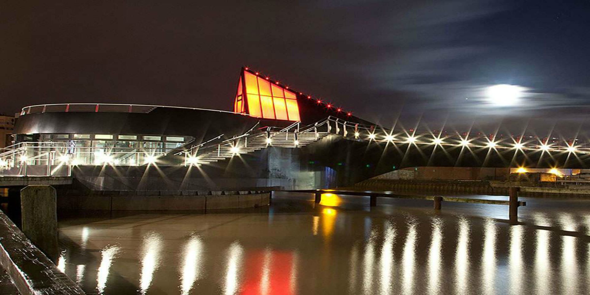 » Opera Favourites in Scale Lane Bridge