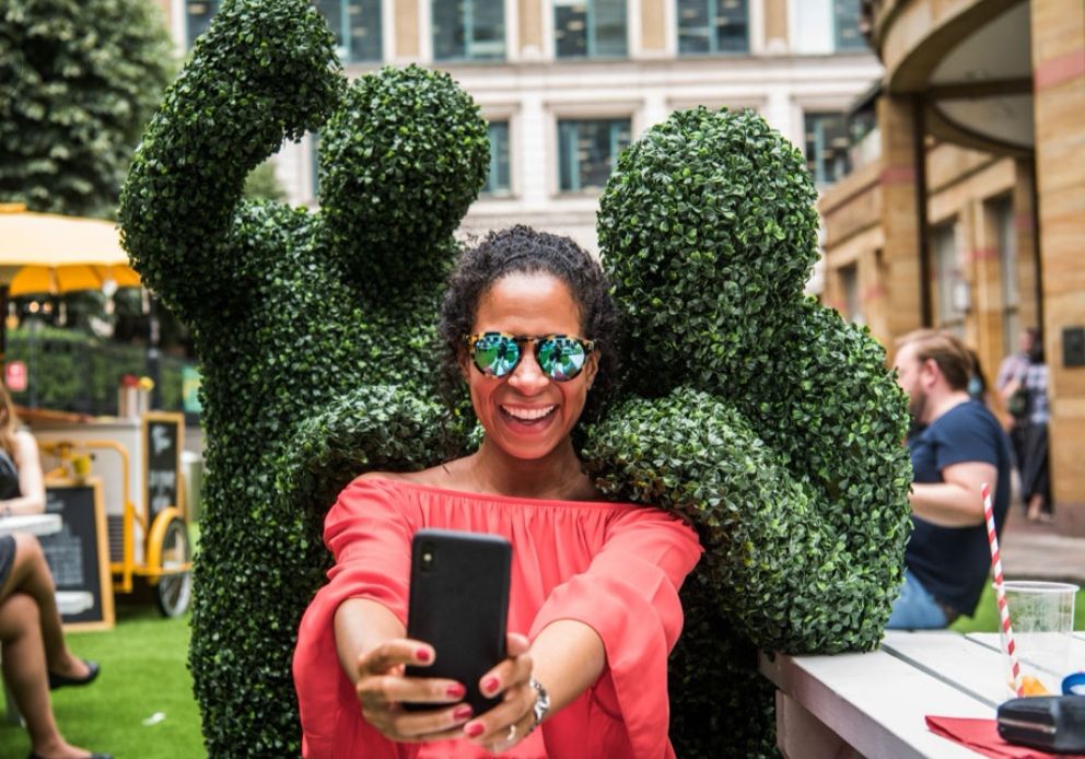 » Jubilee Event: Human Hedges