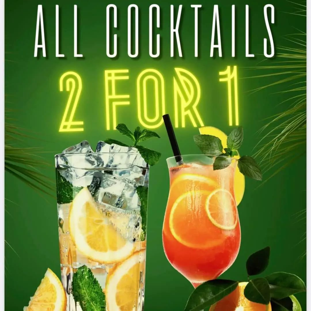 » The Emma Johnson Gravy Boat: Northern Flame