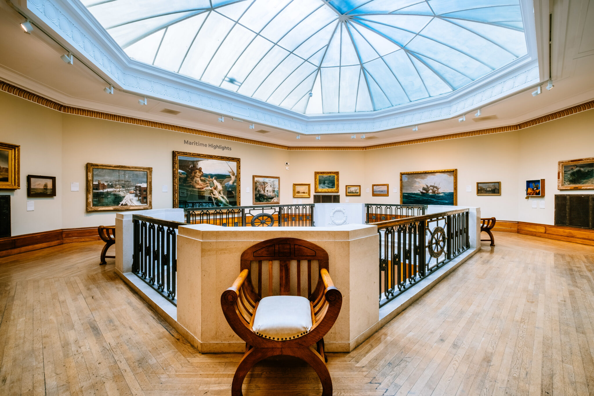 » Fashion through the Lens of Art